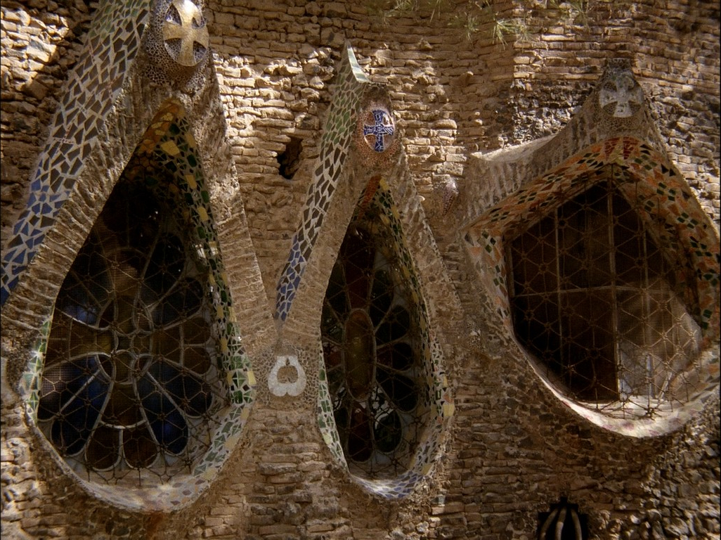 ANTONIO GAUDI (1984) • Frame Rated