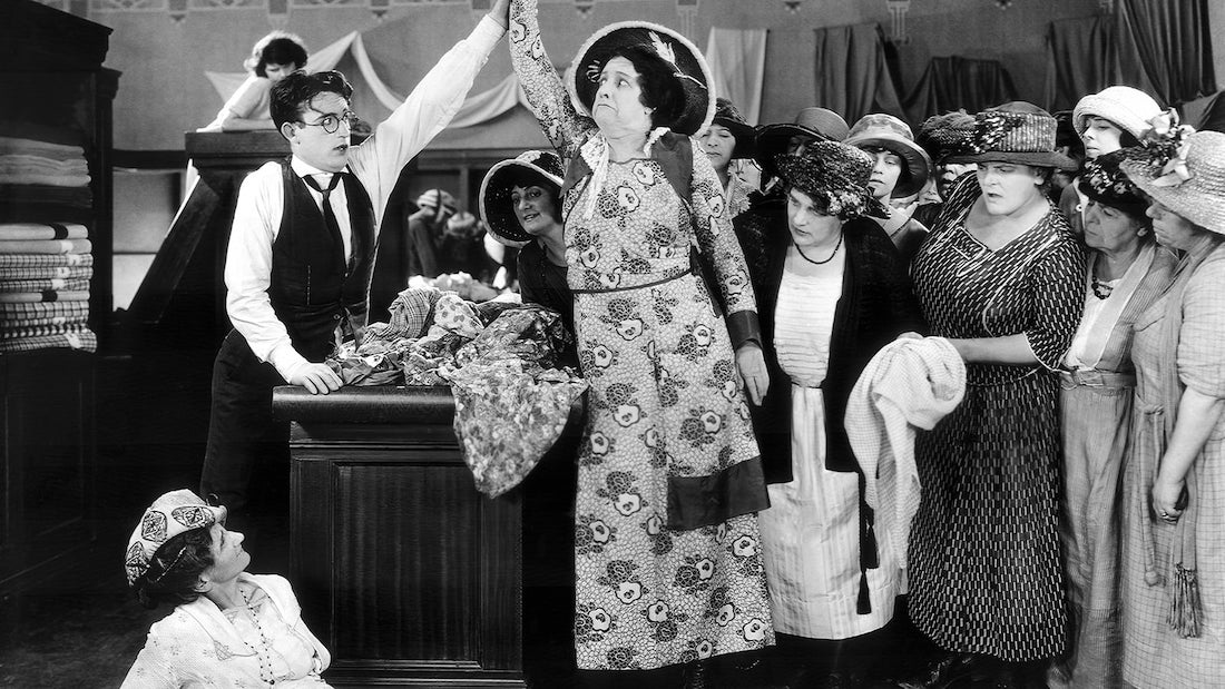 SAFETY LAST! (1923) • Frame Rated