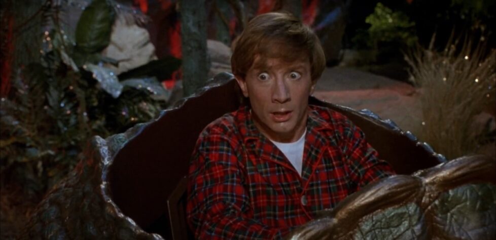 CLIFFORD (1994) • Frame Rated