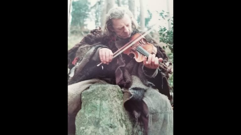 THE OUTCASTS (1982) • Frame Rated