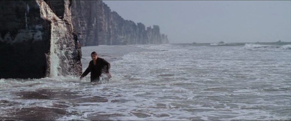 INCEPTION (2010) • Frame Rated