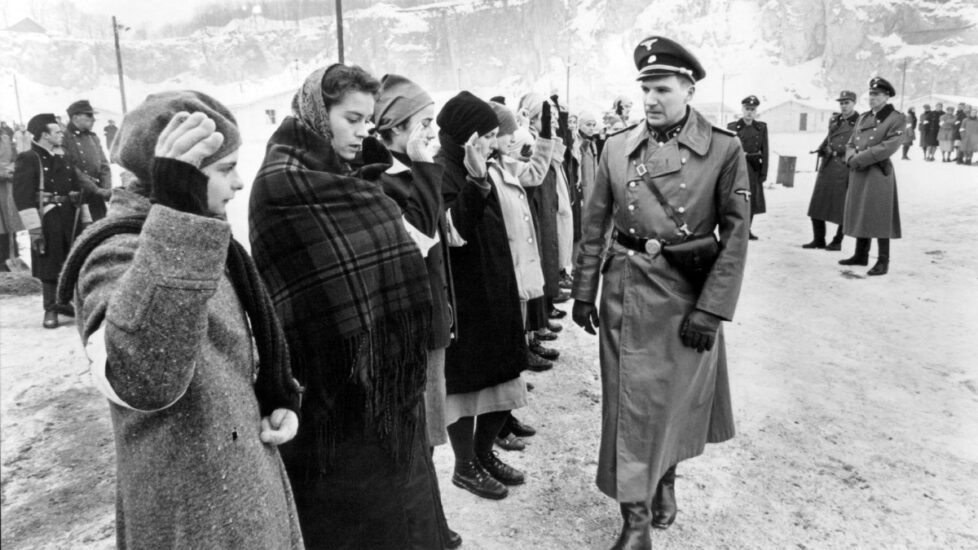 SCHINDLER’S LIST (1993) • Frame Rated