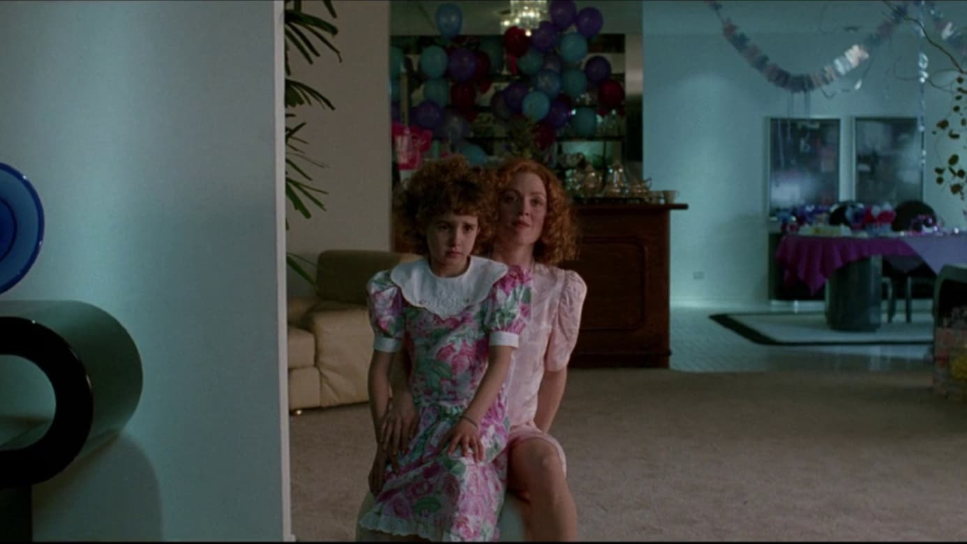 SAFE (1995) • Frame Rated